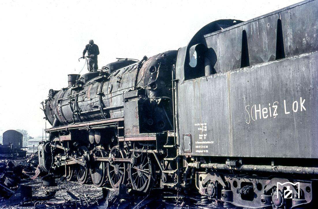 BR 50 Tender with cabin - Railways of Germany