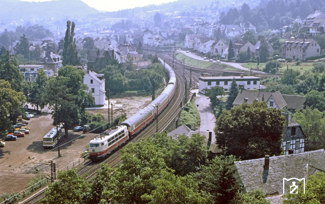 Pin von Peter auf Eisenbahn in 2020 | Boppard am rhein, Bundesbahn, Boppard