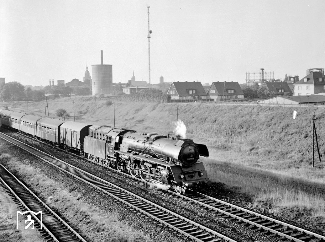 Drehscheibe Online Foren :: 04 - Historisches Forum :: ? zum D 716 in ...