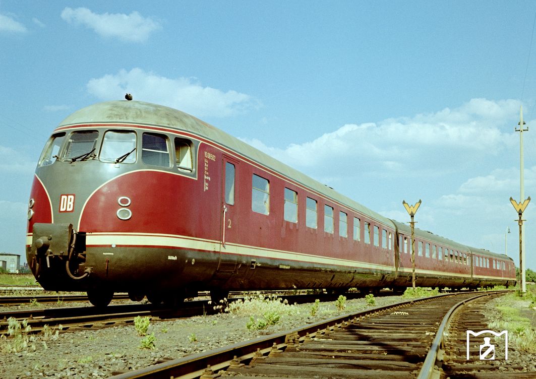 Deutsche Bundesbahn (German Federal Railways) - DB Class V… | Flickr